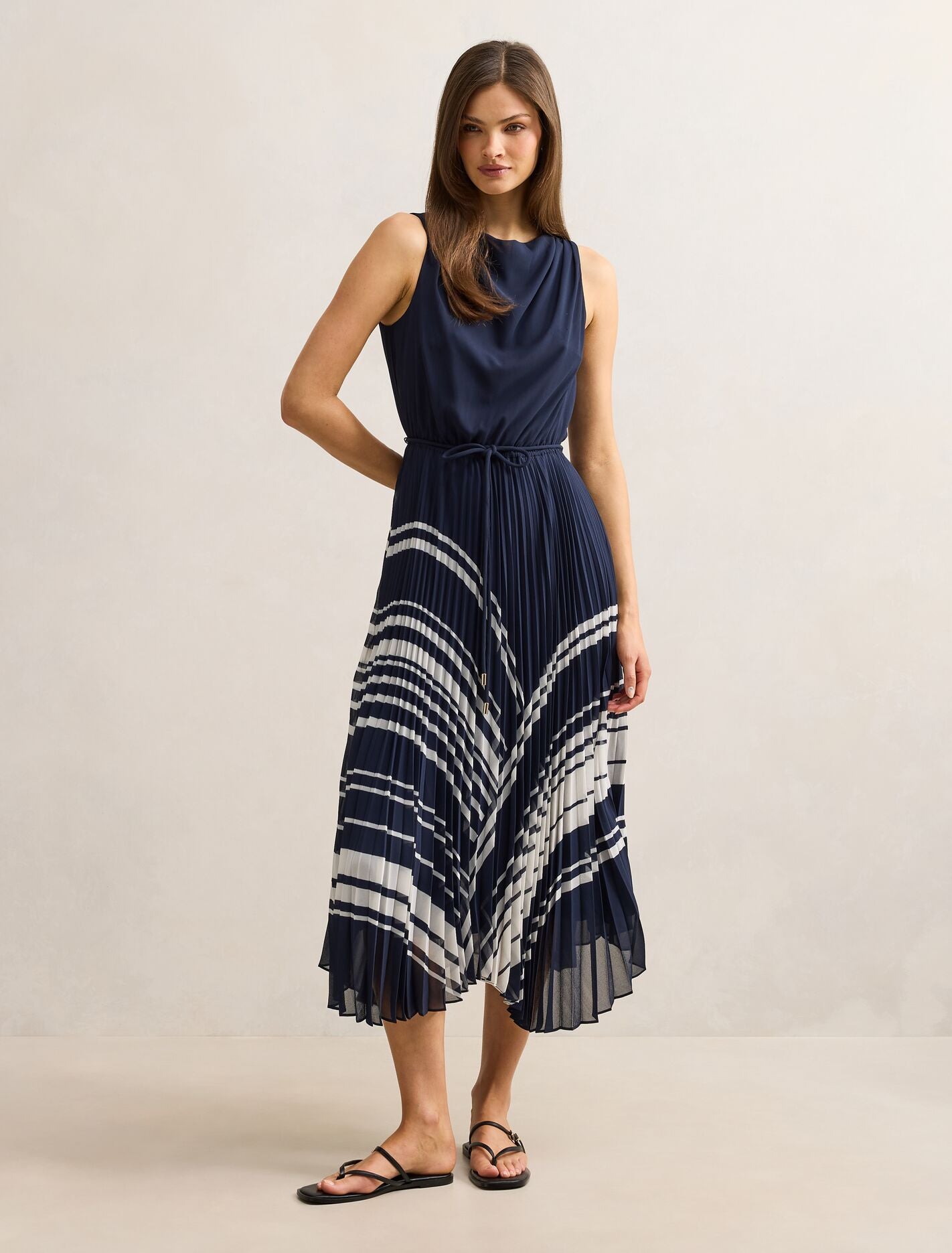 Forever New Dresses | Shop Our Women's Dress Range Online